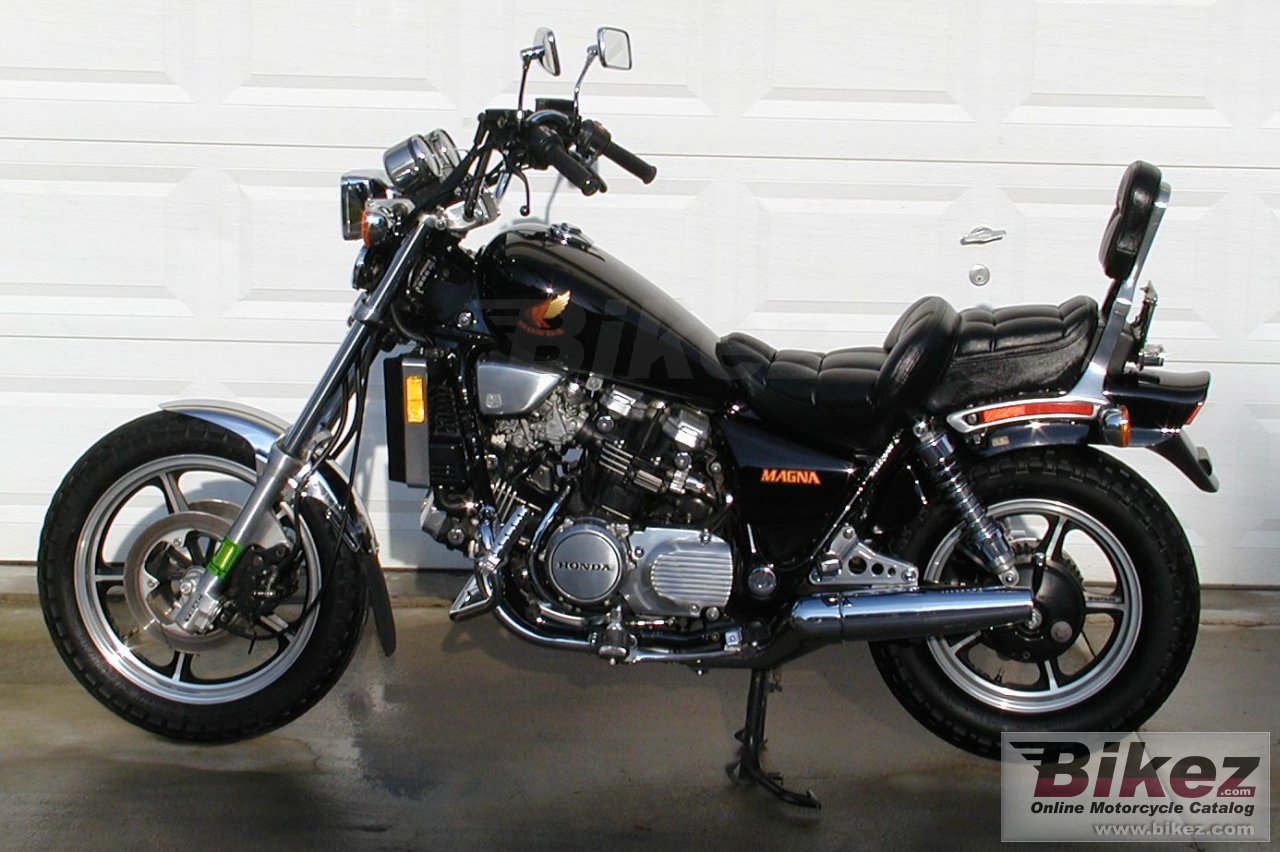 Honda VF 750 C poster